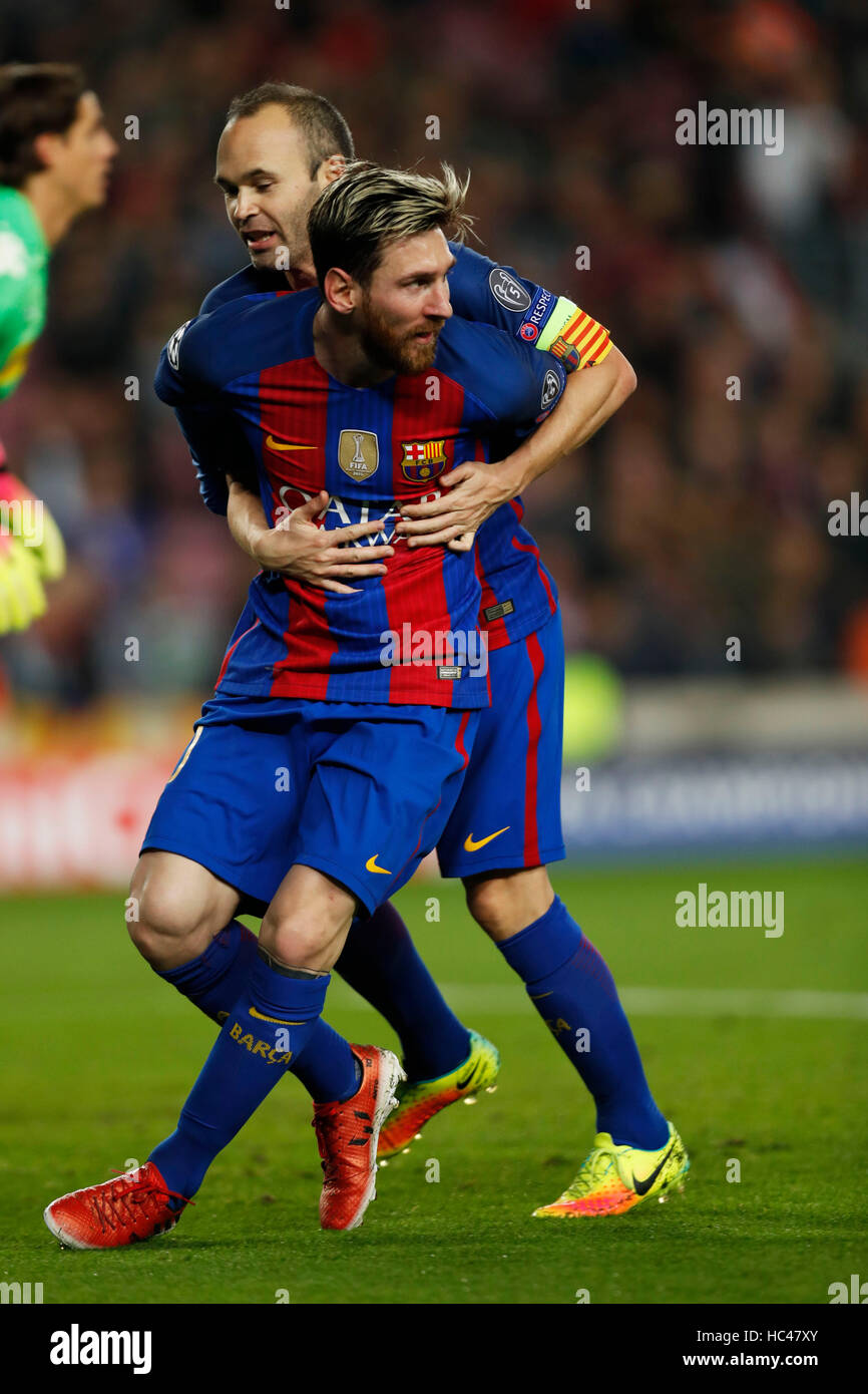 Barcelona, Spain. © D. 6th Dec, 2016. Andres Iniesta, Lionel Messi ...