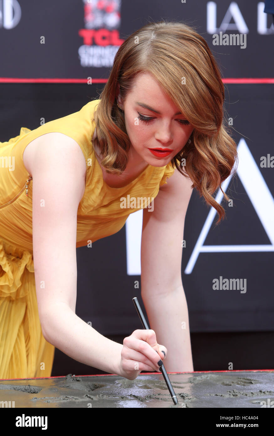 Hollywood, CA. 07th Dec, 2016. Emma Stone, At Ryan Gosling And Emma ...