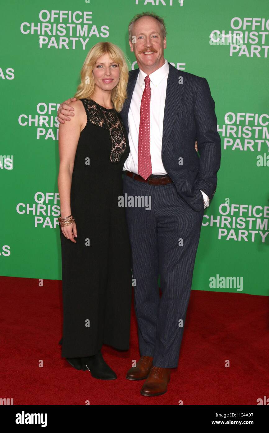 Los Angeles, CA, USA. 7th Dec, 2016. Morgan Walsh, Matt Walsh at ...