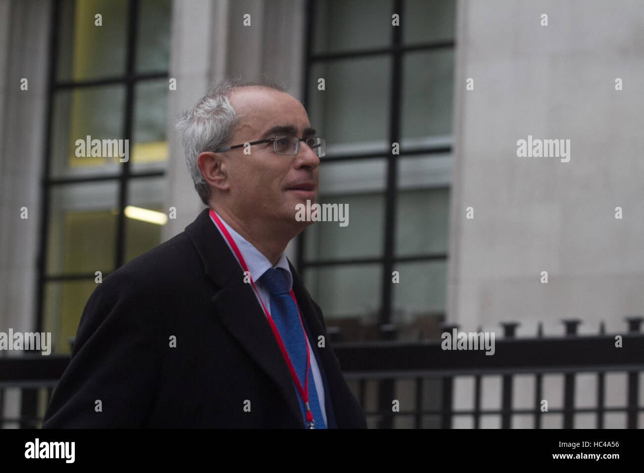 London UK. 8th December 2016. Lord Pannick QC for Gina Miller arrives ...