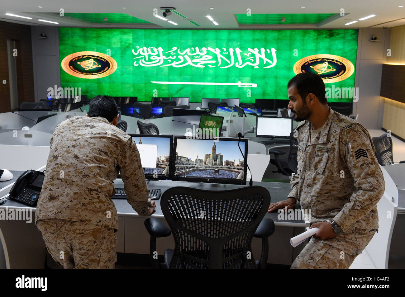 Riyadh, Saudi Arabia. 8th Dec, 2016. Saudi soldiers pictured at the ...