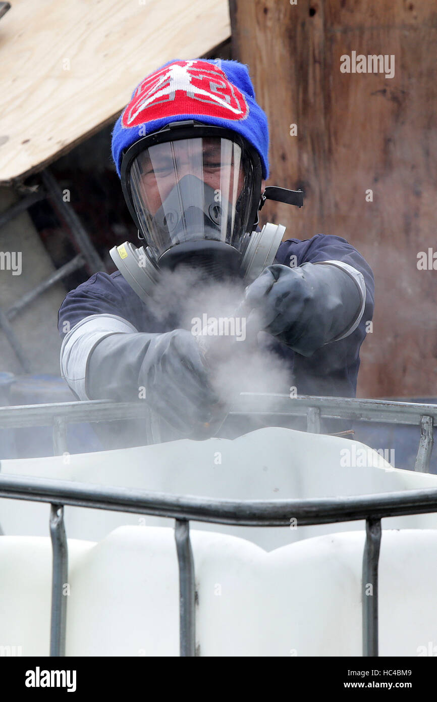 Philippine drug enforcement agency pdea hi-res stock photography and ...