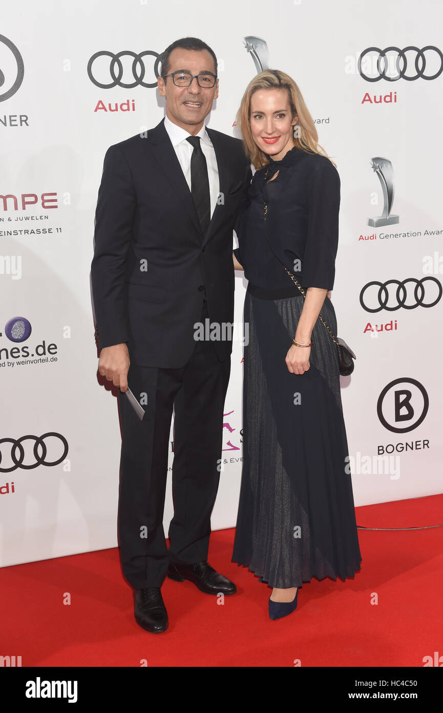 Munich, Germany. 07th Dec, 2016. German actor Erol Sander with wife ...