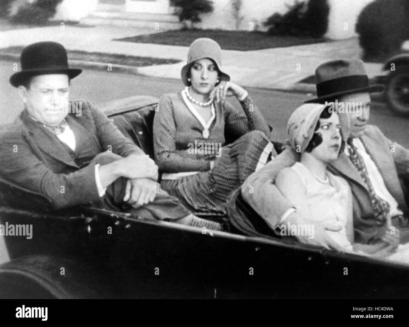 A PAIR OF TIGHTS, Edgar Kennedy, Anita Garvin, Marion Byron, Stuart ...