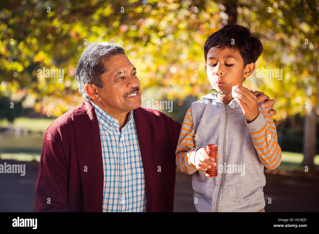 Boy with bubble hi-res stock photography and images - Alamy