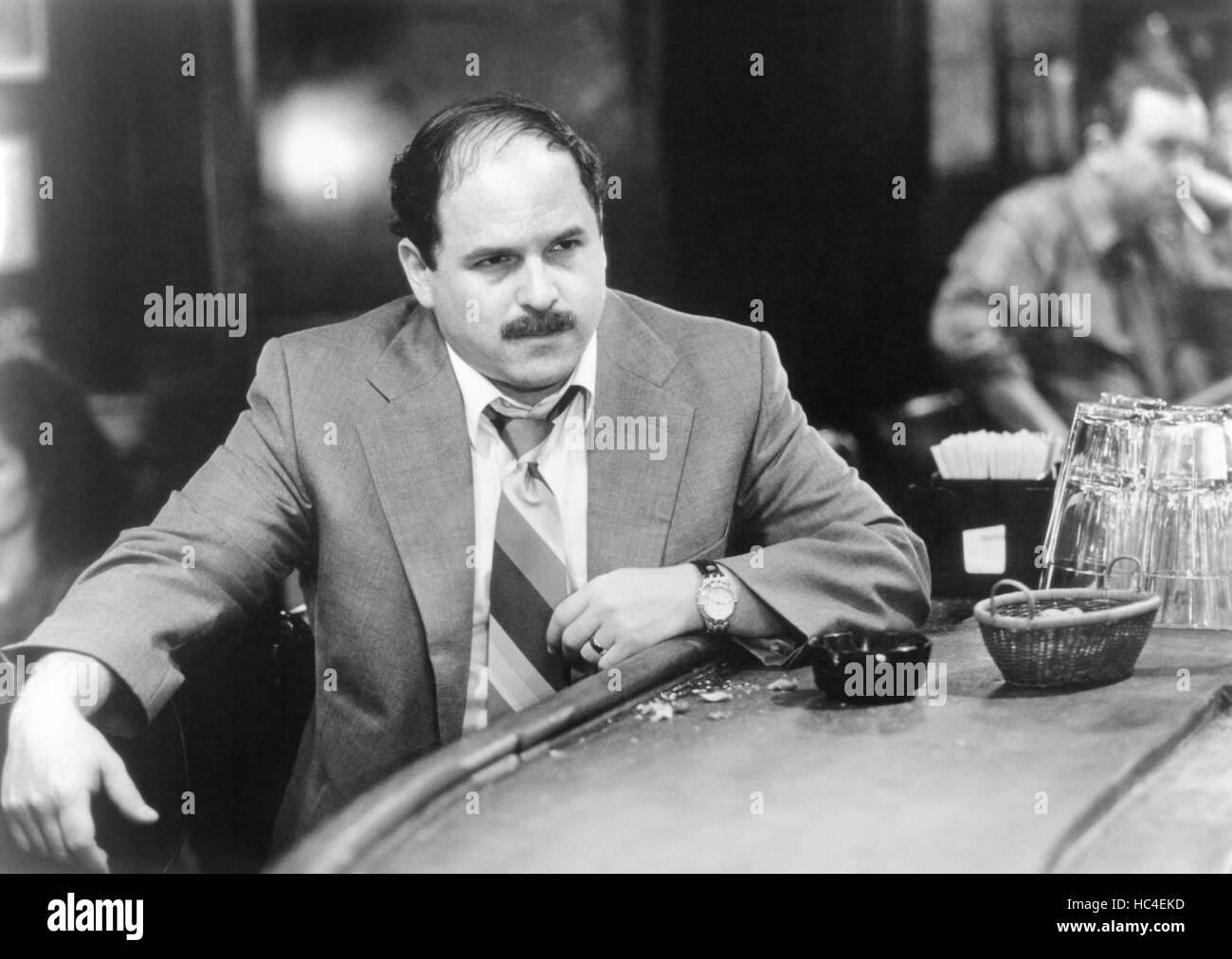 THE PAPER, Jason Alexander, 1994. ©Universal Pictures/courtesy Everett ...