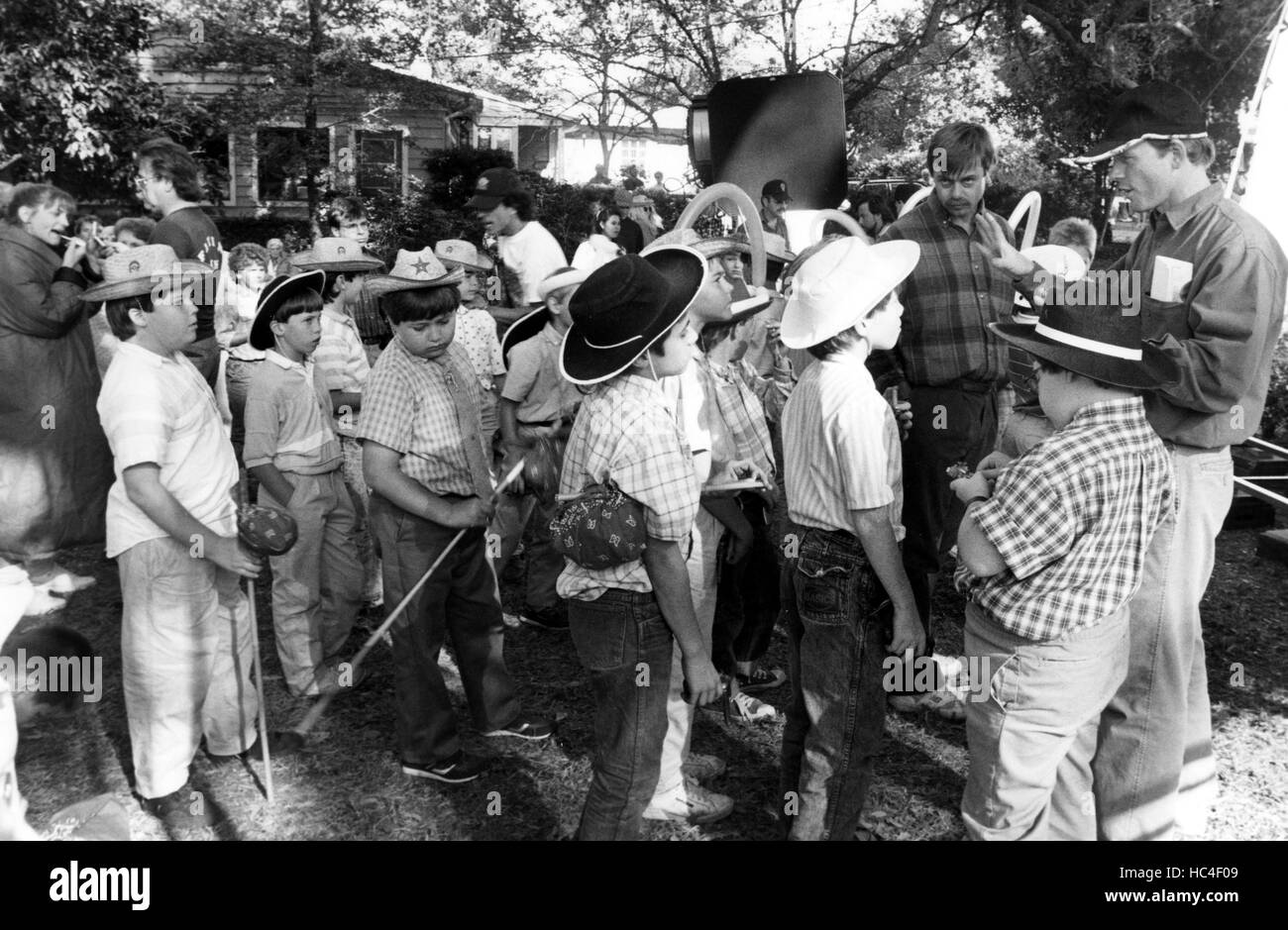PARENTHOOD, Director Ron Howardon set, 1989. (c) Universal Pictures ...