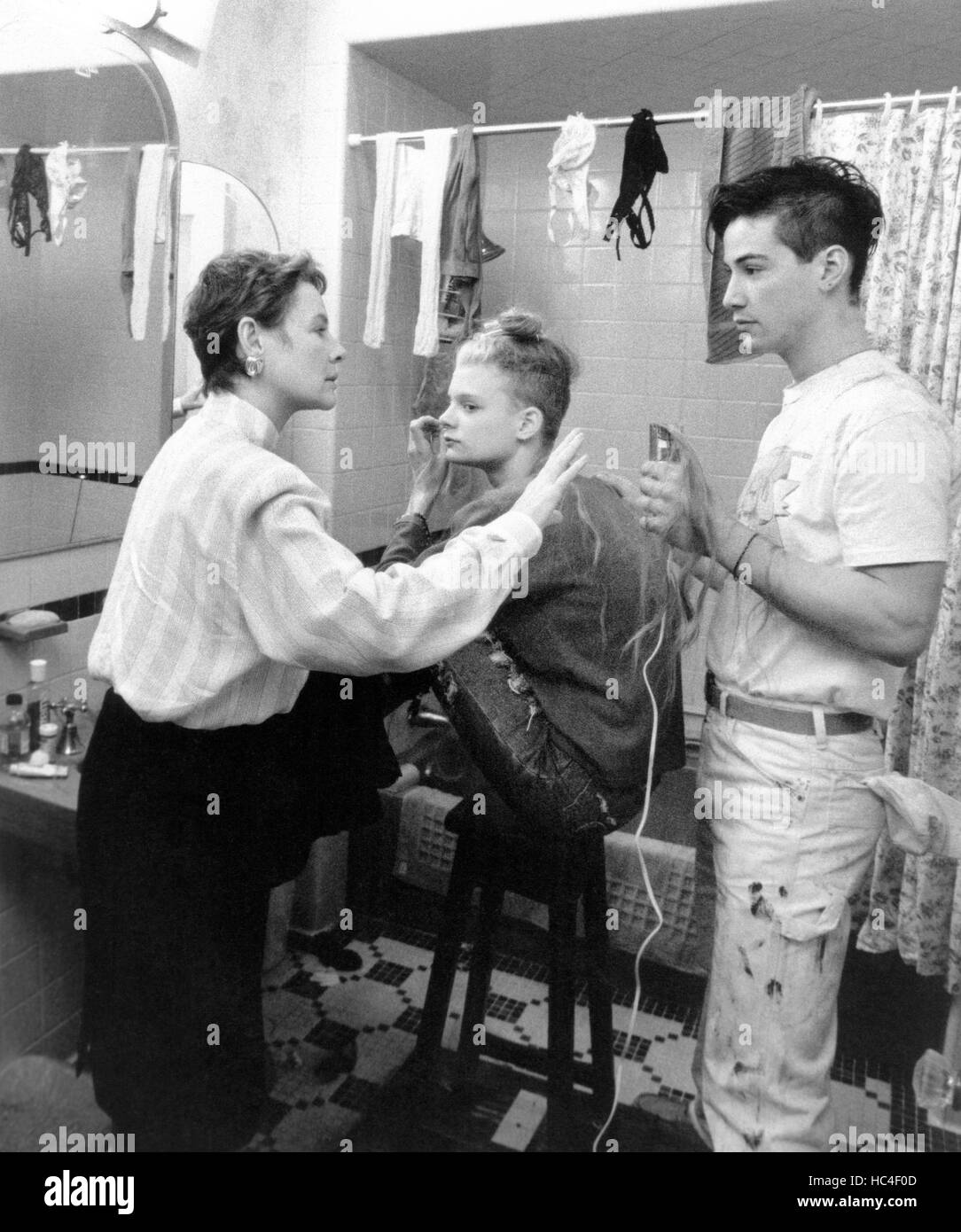 Martha Plimpton Parenthood