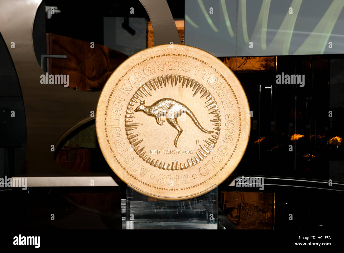Perth Mint 1 Ton Gold Coin Perth Australia Stock Photo Alamy