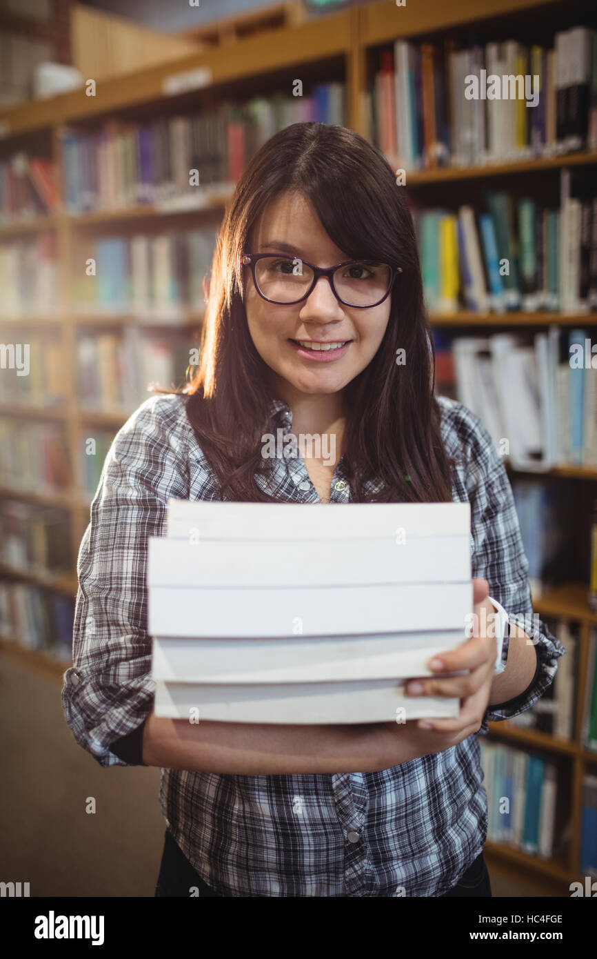 Female students hi-res stock photography and images - Alamy