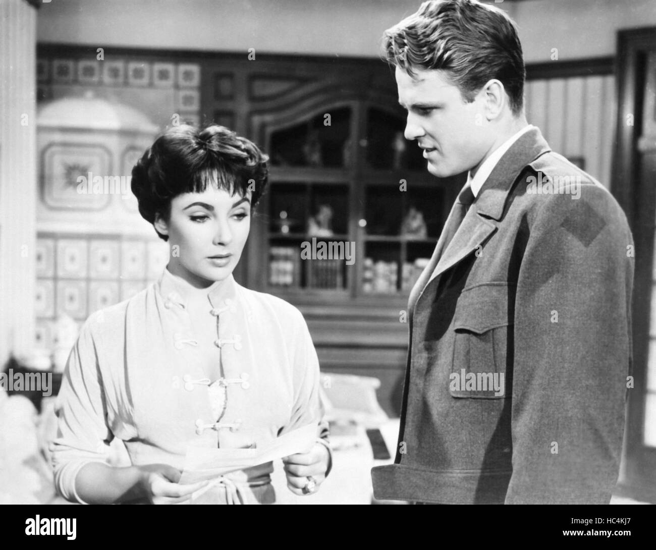 RHAPSODY, from left: Elizabeth Taylor, John Ericson, 1954 Stock Photo ...