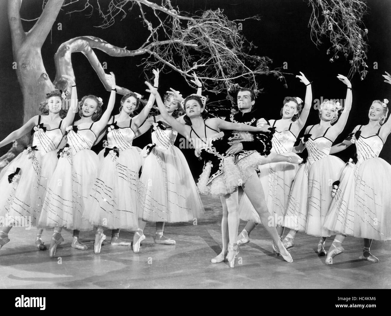 RHAPSODY IN BLUE, Alexis Smith, 1945 Stock Photo - Alamy