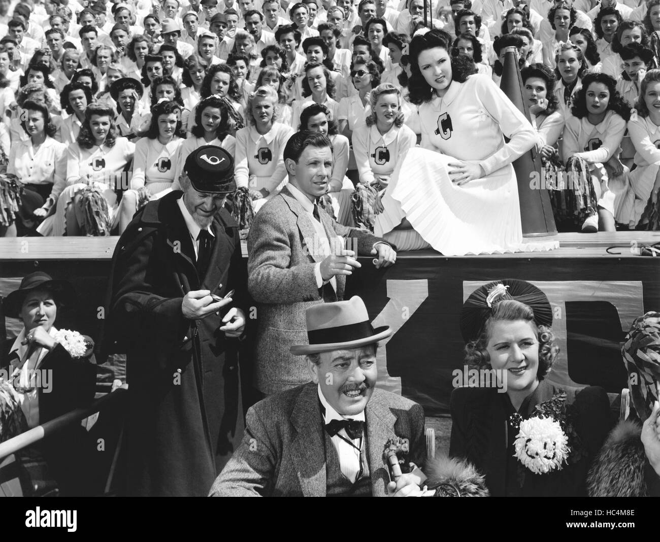 RISE AND SHINE, rear from left: Walter Brennan, George Murphy, Linda ...