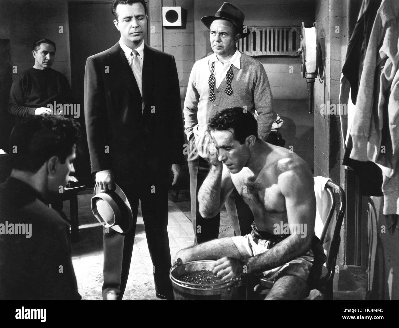 RIGHT CROSS, Ricardo Montalban (front), Dick Powell (back left), John ...
