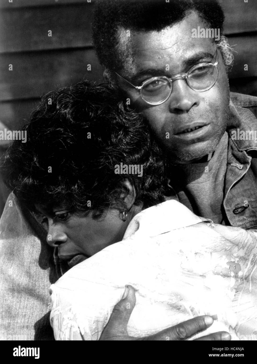 THE RIVER NIGER, Cicely Tyson, James Earl Jones, 1976 Stock Photo - Alamy