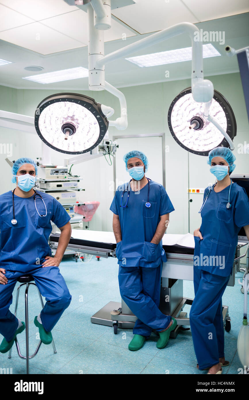 Portrait of surgeons in operation room Stock Photo - Alamy
