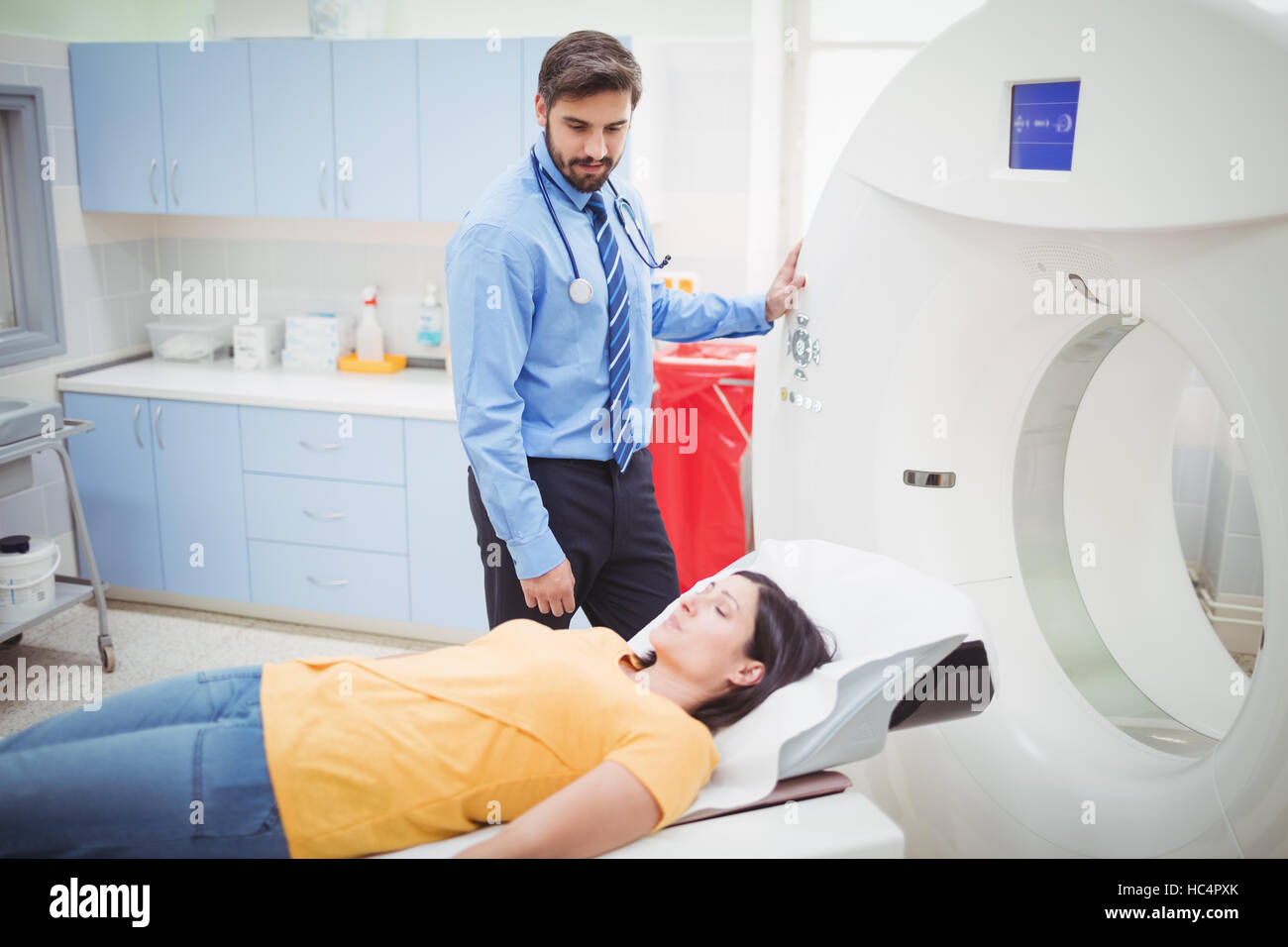 Female Doctor Mri Machine Patient High Resolution Stock Photography and ...
