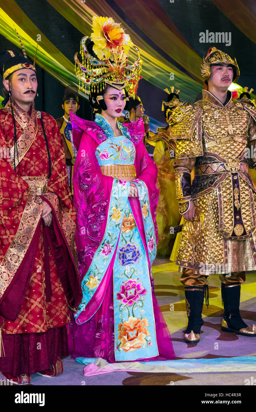 Performers at Chinese cultural show, Xian, China Stock Photo - Alamy