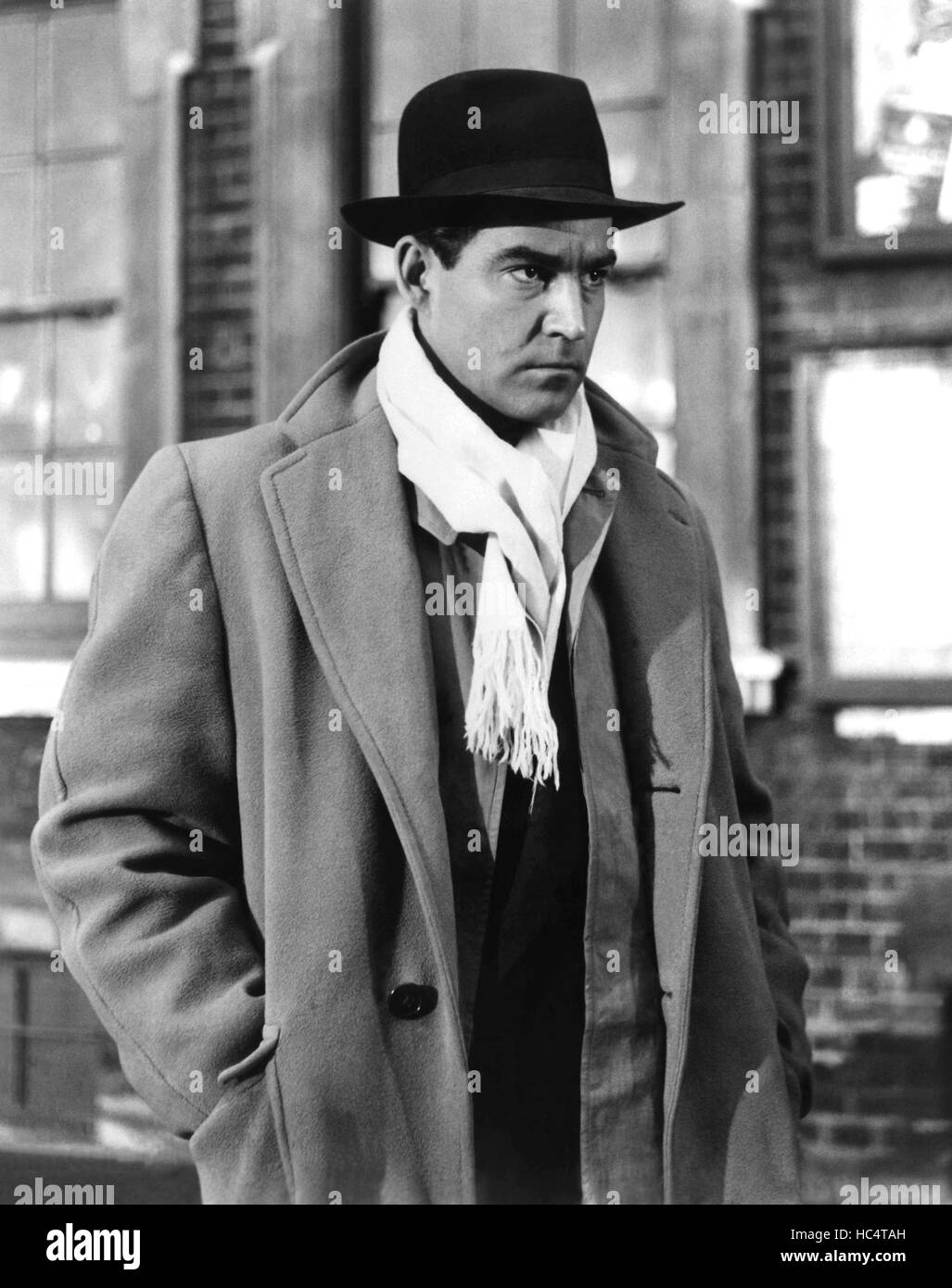 SAPPHIRE, Michael Craig, 1959 Stock Photo - Alamy