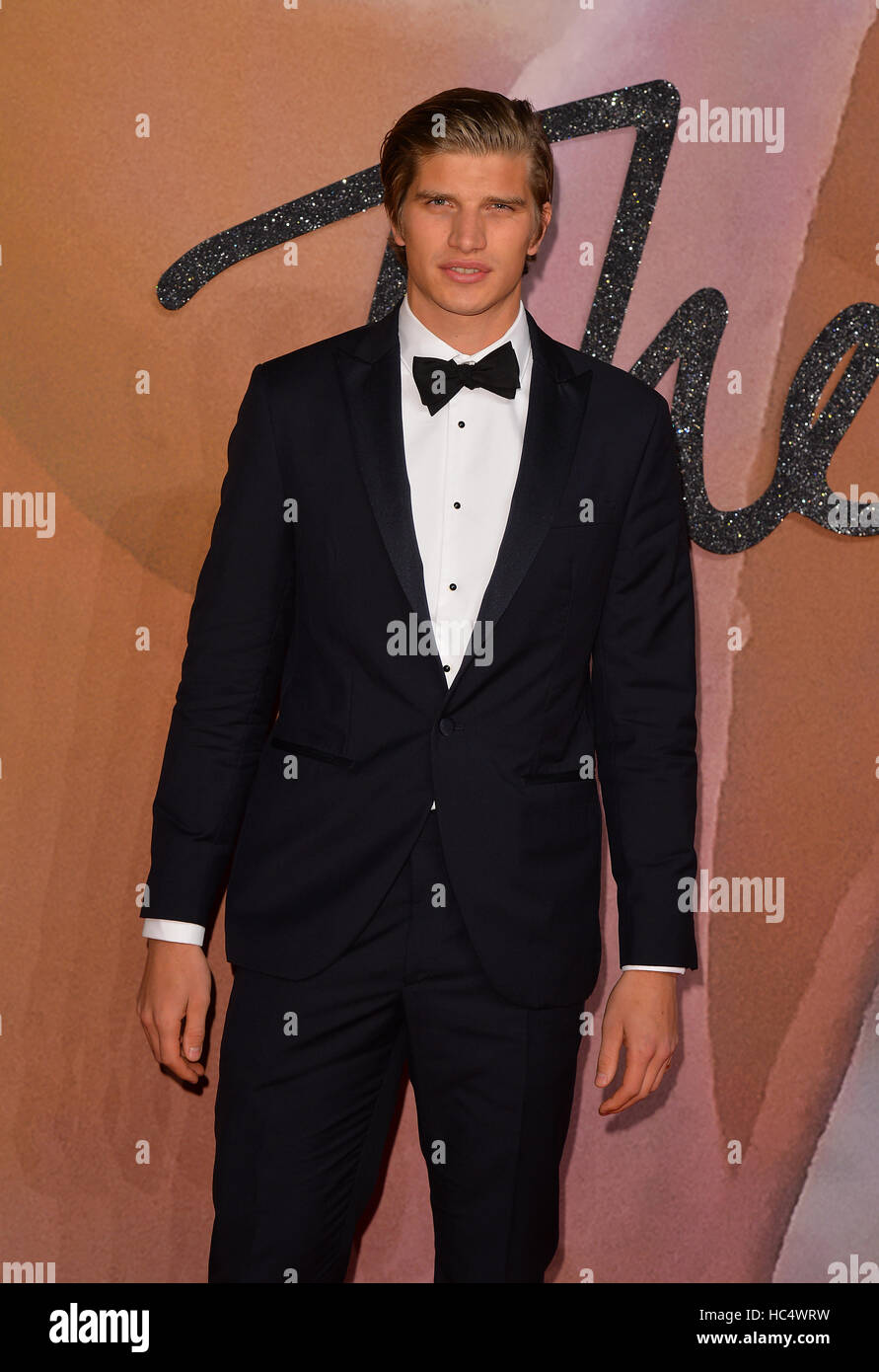 Toby Huntington-Whiteley attending The Fashion Awards 2016 at the Royal ...