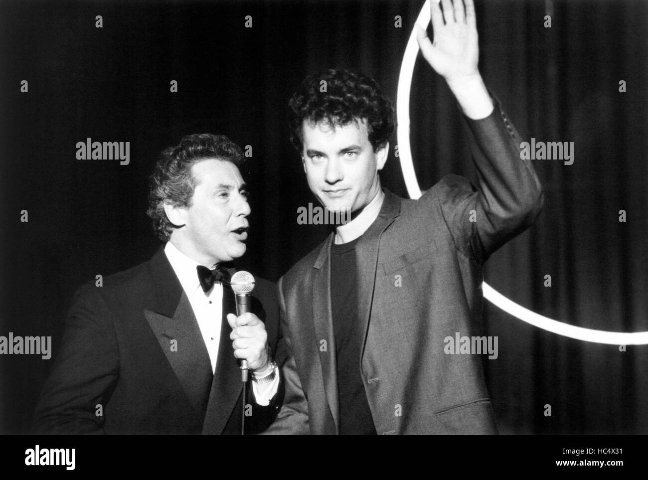 PUNCHLINE, from left: Mark Rydell, Tom Hanks, 1988. ©Columbia Pictures ...