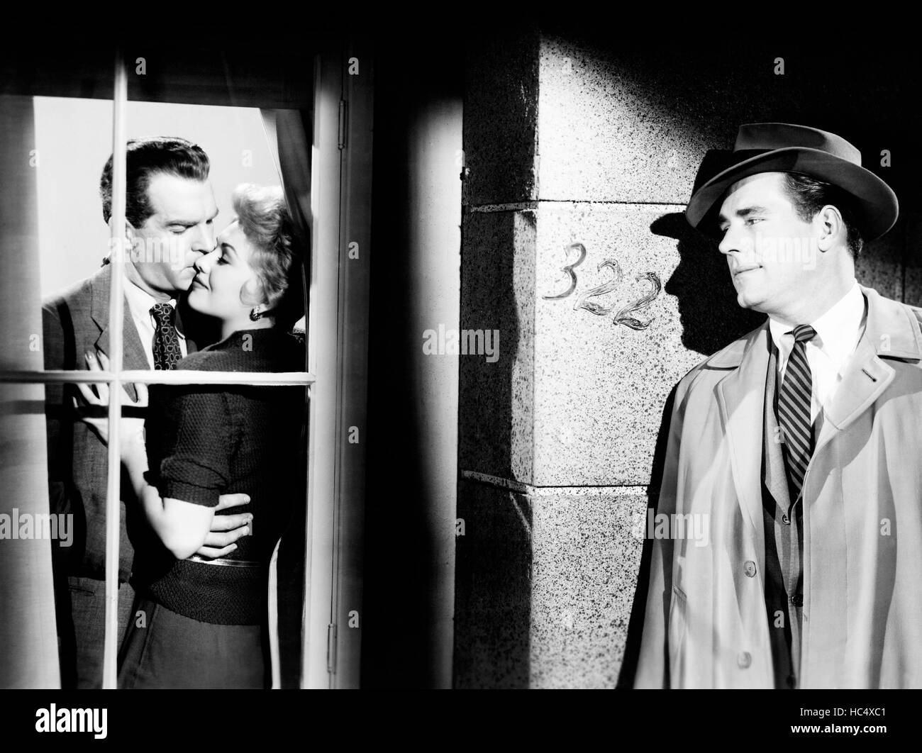 PUSHOVER, from left: Fred MacMurray, Kim Novak, Phil Carey, 1954 Stock ...
