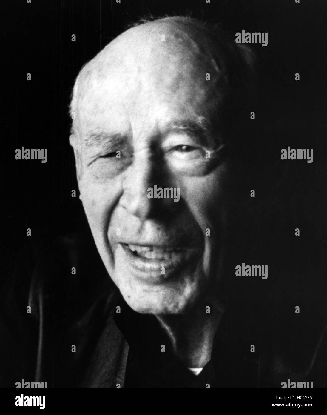 REDS, Henry Miller, 1981. (c) Paramount Pictures/ Courtesy: Everett ...