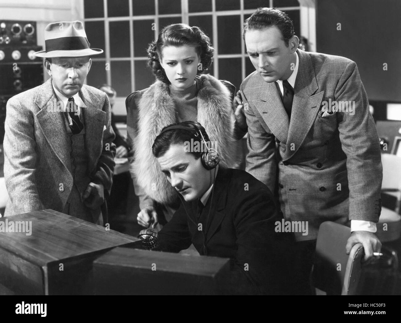 REPORTED MISSING, Milburn Stone (front), rear from left: Hobart Cavanaugh, Jean Rogers, William ...