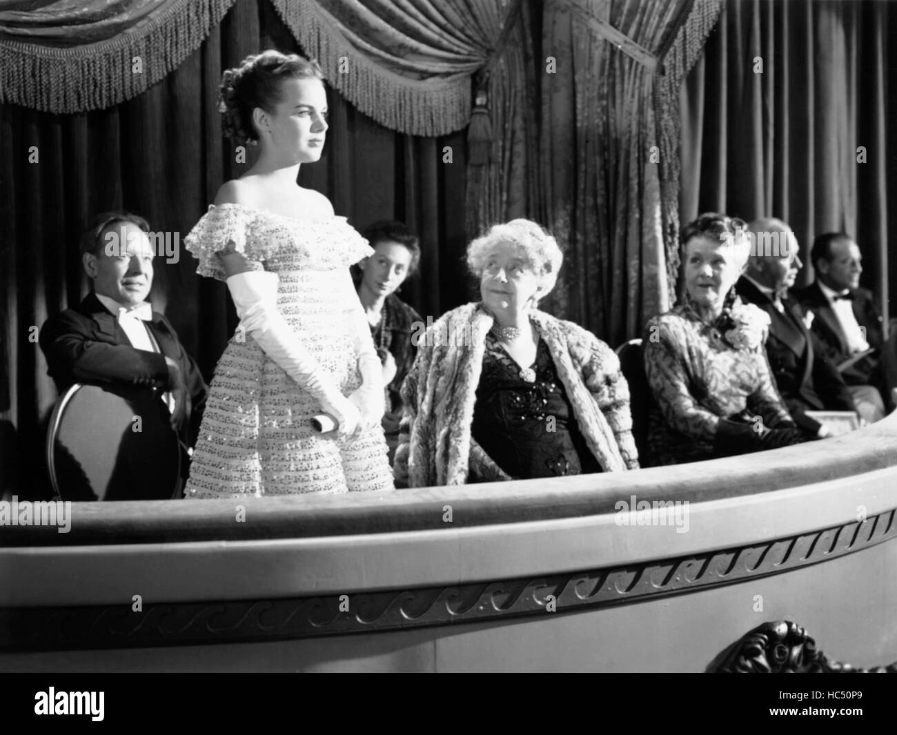 THE RETURN OF OCTOBER, from left, Byron Foulger, Terry Moore, Dame May ...