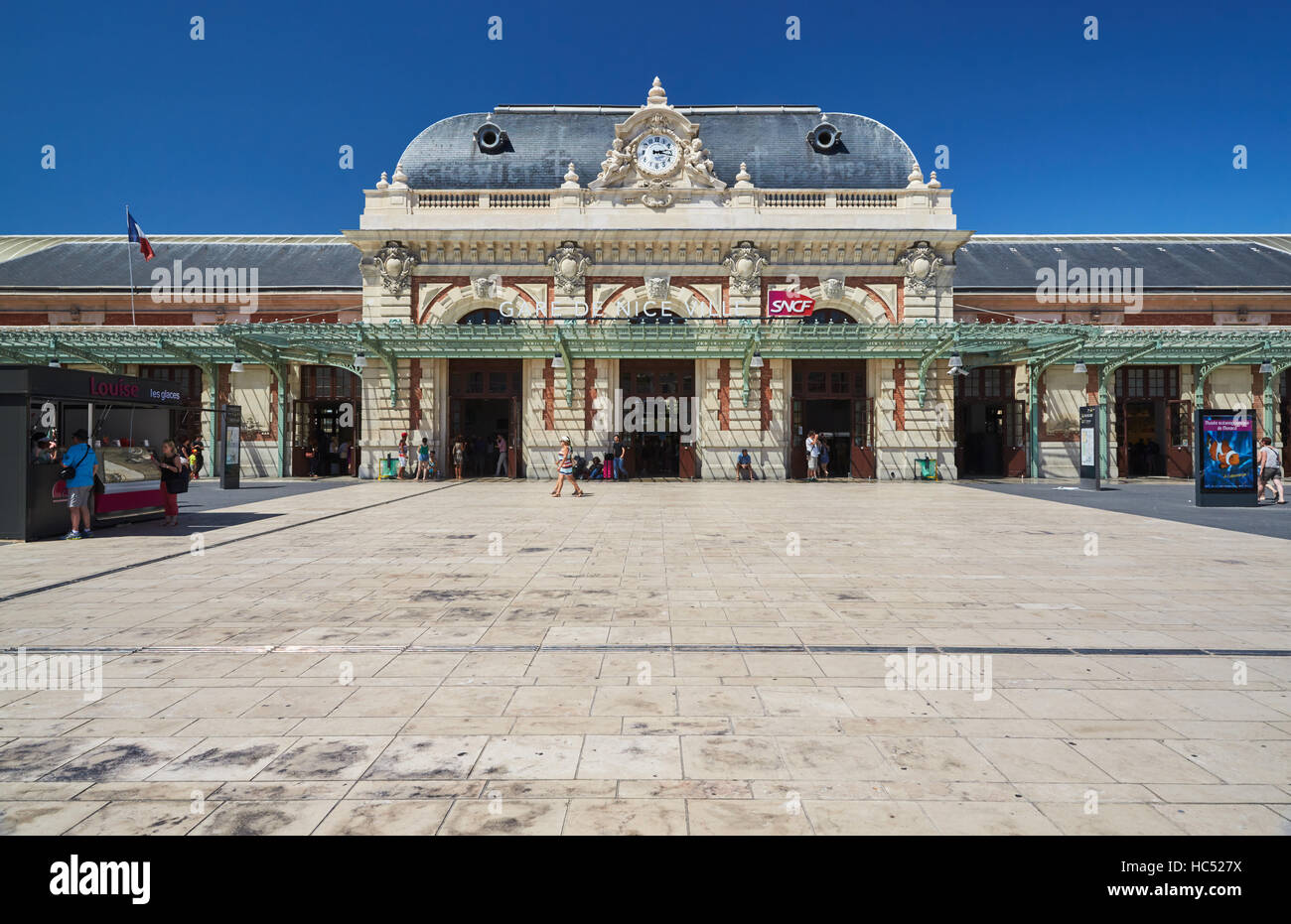 Nice ville railway station hi-res stock photography and images - Alamy