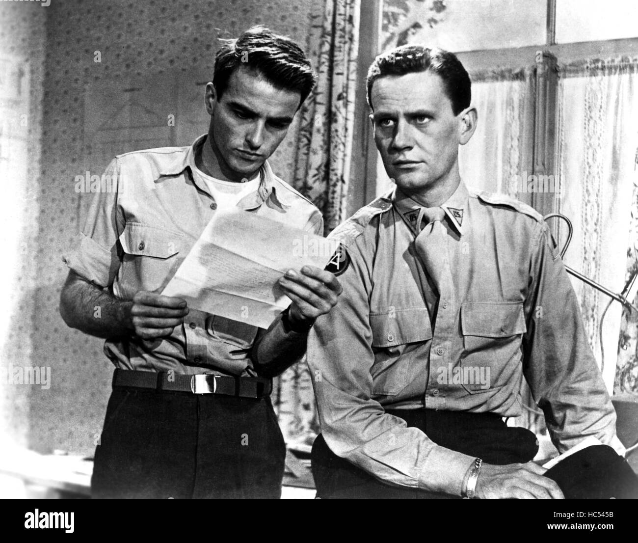 THE SEARCH, Montgomery Clift, Wendell Corey, 1948 Stock Photo - Alamy