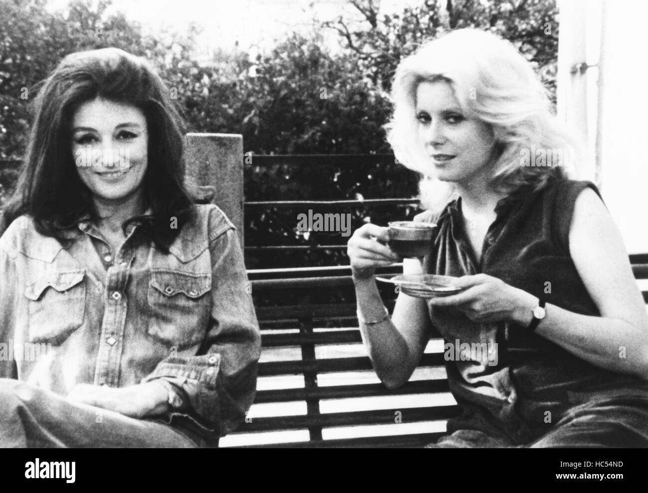 SECOND CHANCE, (aka SI C'ETAIT A REFAIRE), from left: Anouk Aimee ...