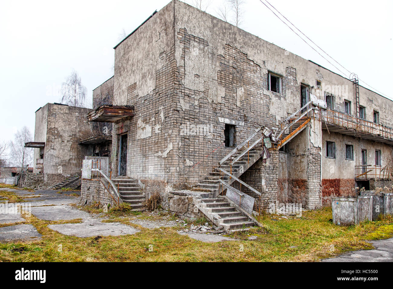 old abandoned building on gloomy cold autumn day Stock Photo - Alamy