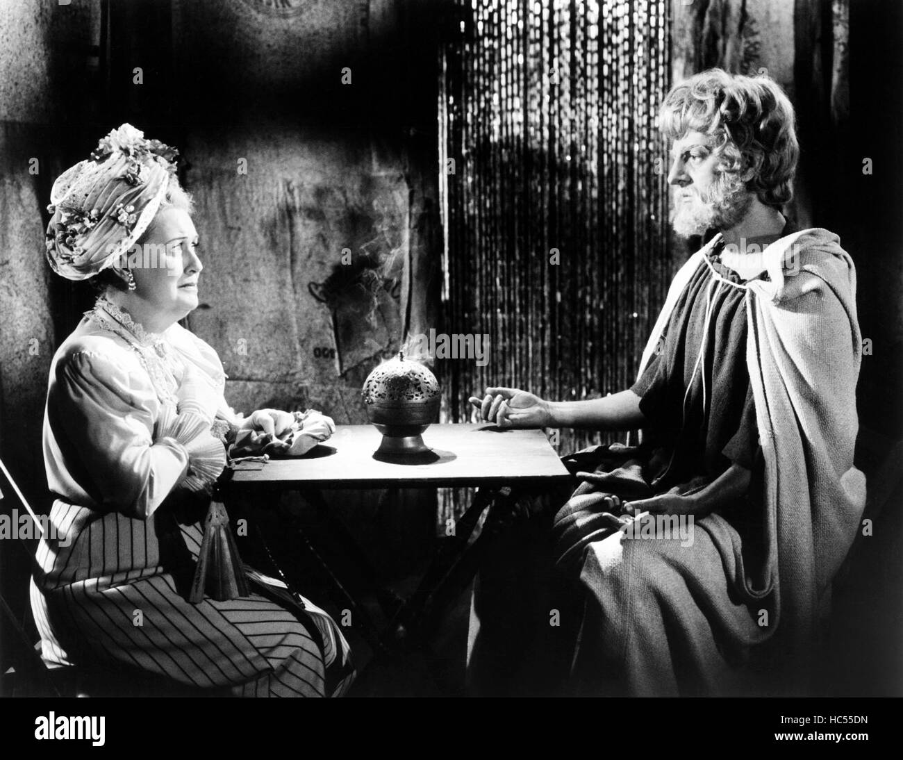 7 FACES OF DR. LAO, (aka SEVEN FACES OF DR. LAO), from left, Lee ...