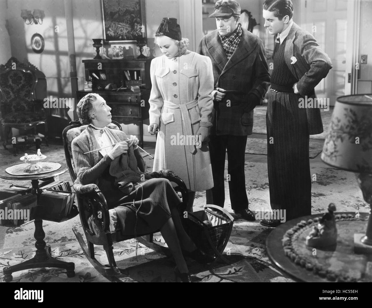 SECOND FIDDLE, from left: Edna May Oliver, Sonja Henie, Lyle Talbot ...