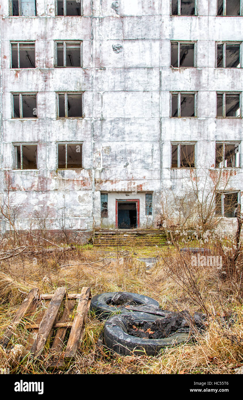 old abandoned high-rise building on gloomy cold autumn day Stock Photo ...