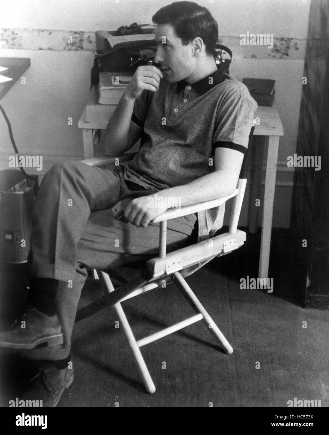 SHADOWS, director John Cassavetes on set, 1960 Stock Photo - Alamy