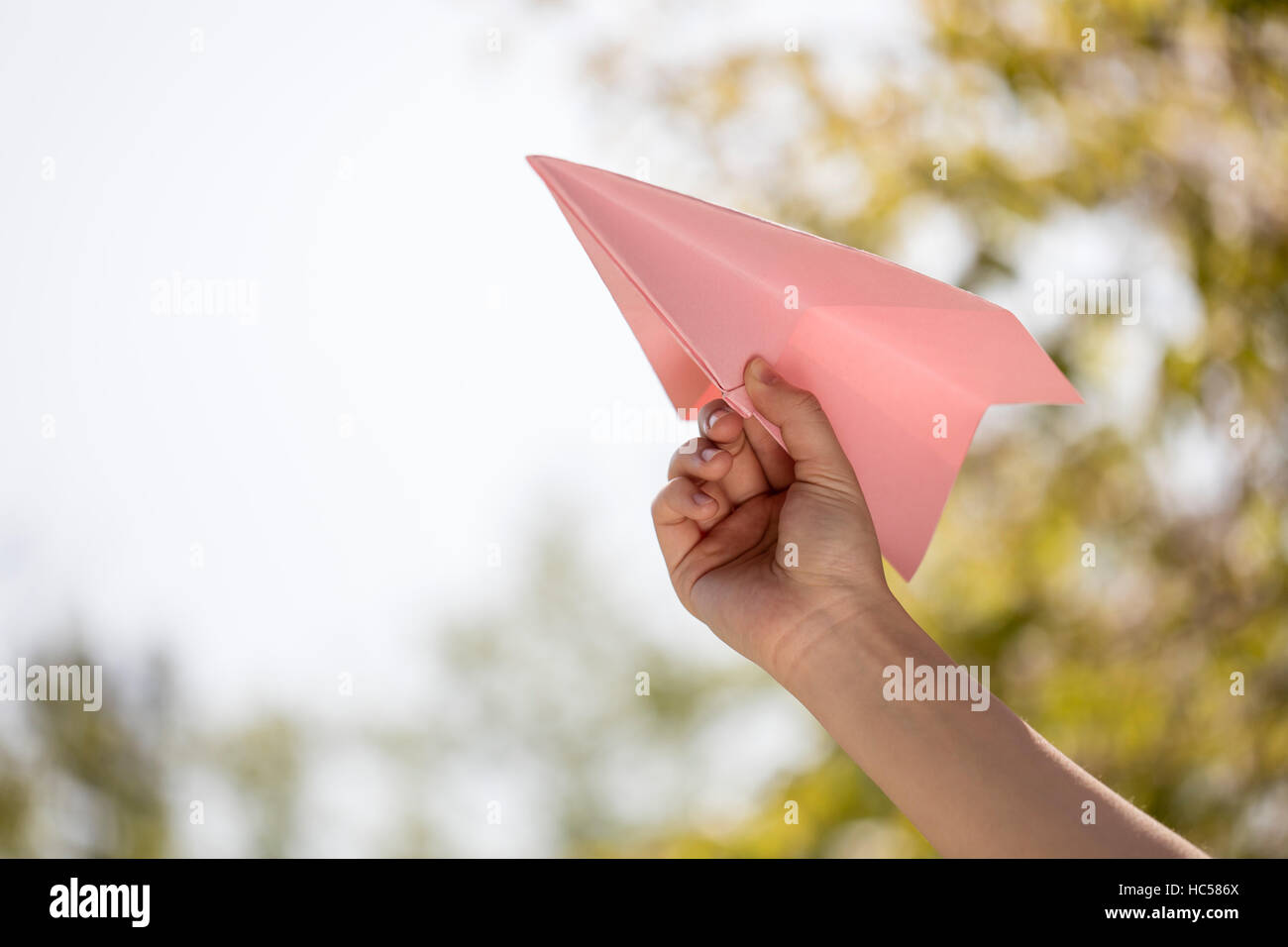 How to make a paper airplane hi-res stock photography and images - Alamy