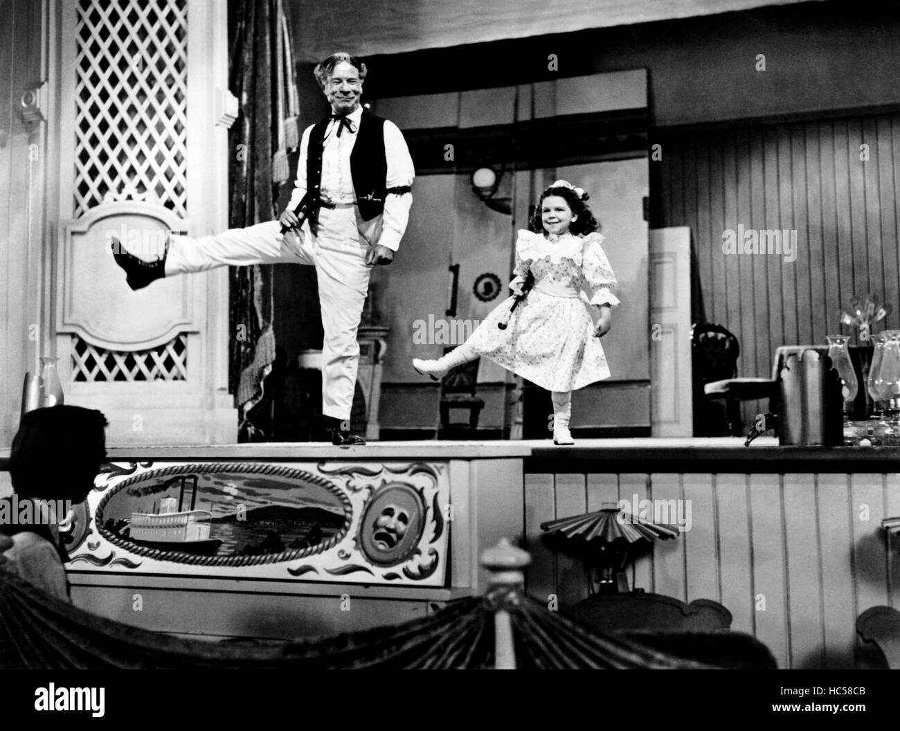 SHOW BOAT, from left, Joe E. Brown, Sheila Clark, 1951 Stock Photo - Alamy