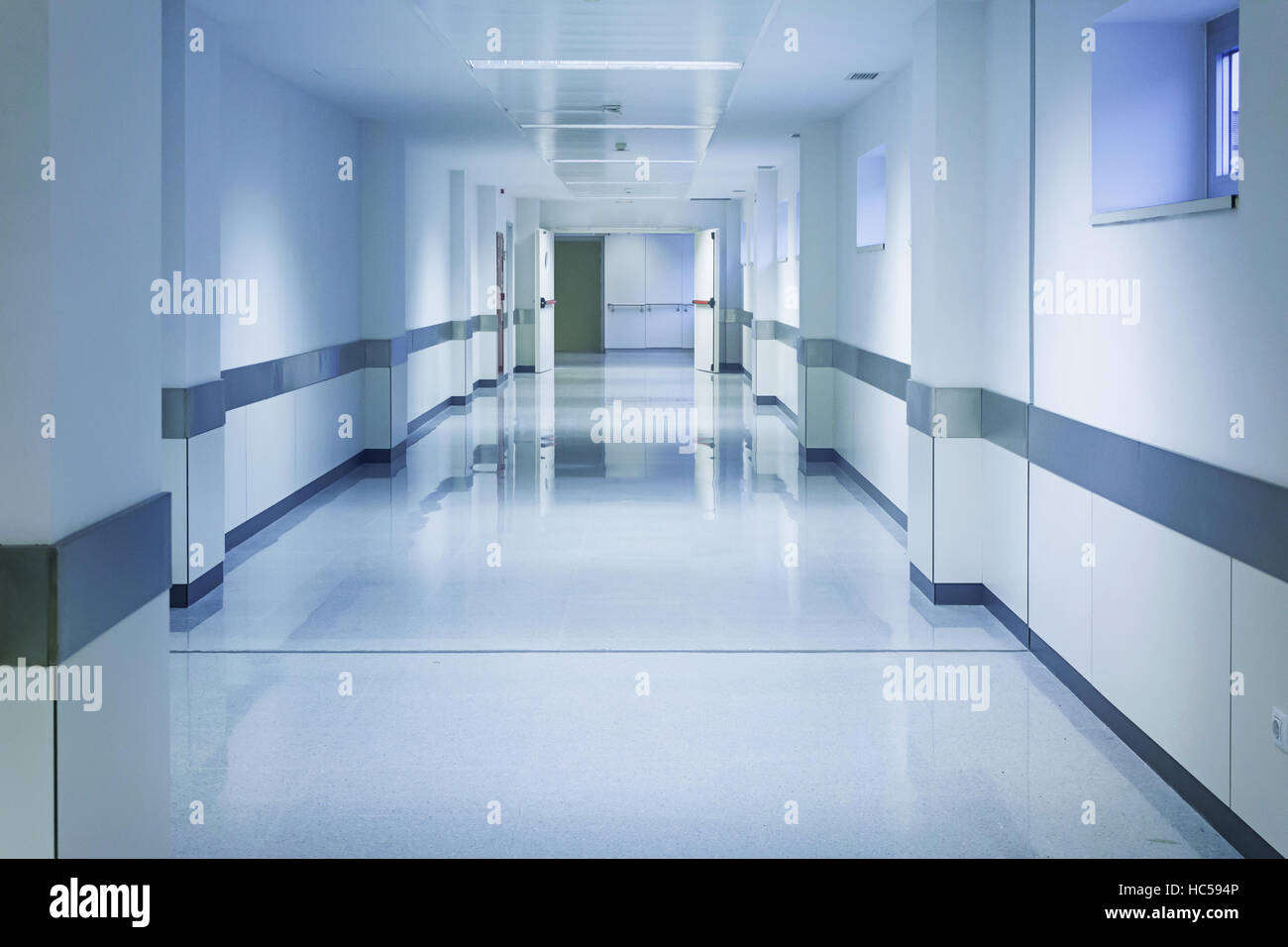 Empty hospital hall with white walls, medicine Stock Photo - Alamy