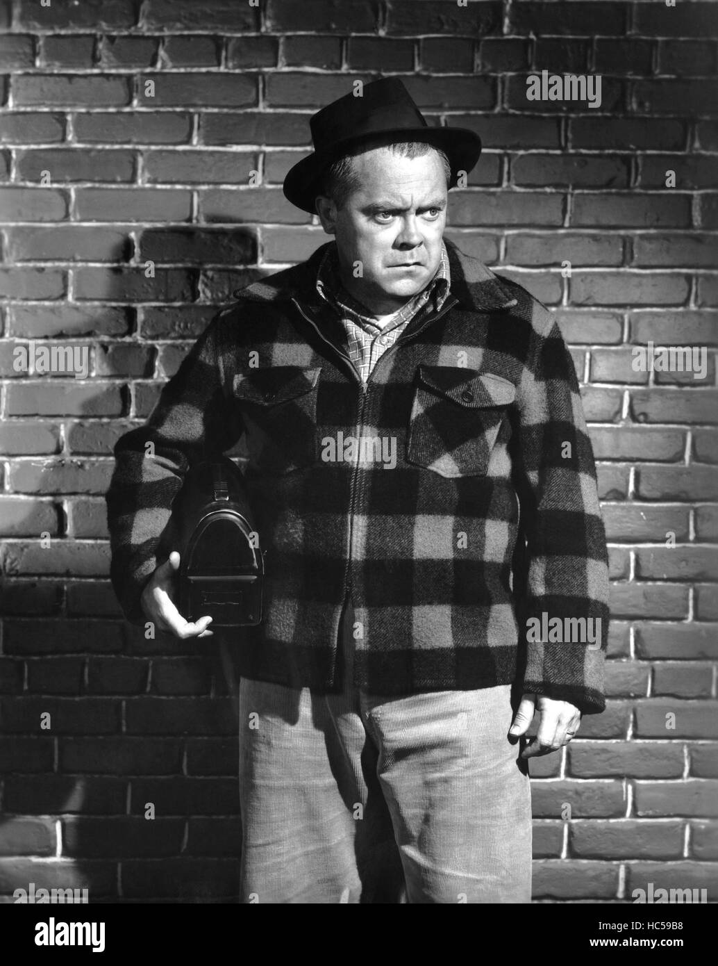 SLAUGHTER ON TENTH AVENUE, Mickey Shaughnessy, 1957 Stock Photo - Alamy