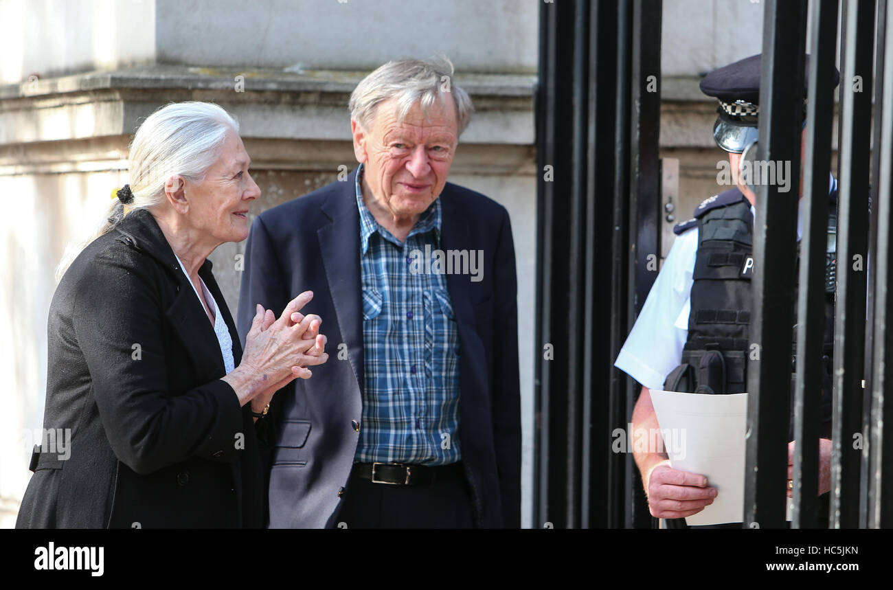 Lord Alfred Dubs High Resolution Stock Photography and Images - Alamy