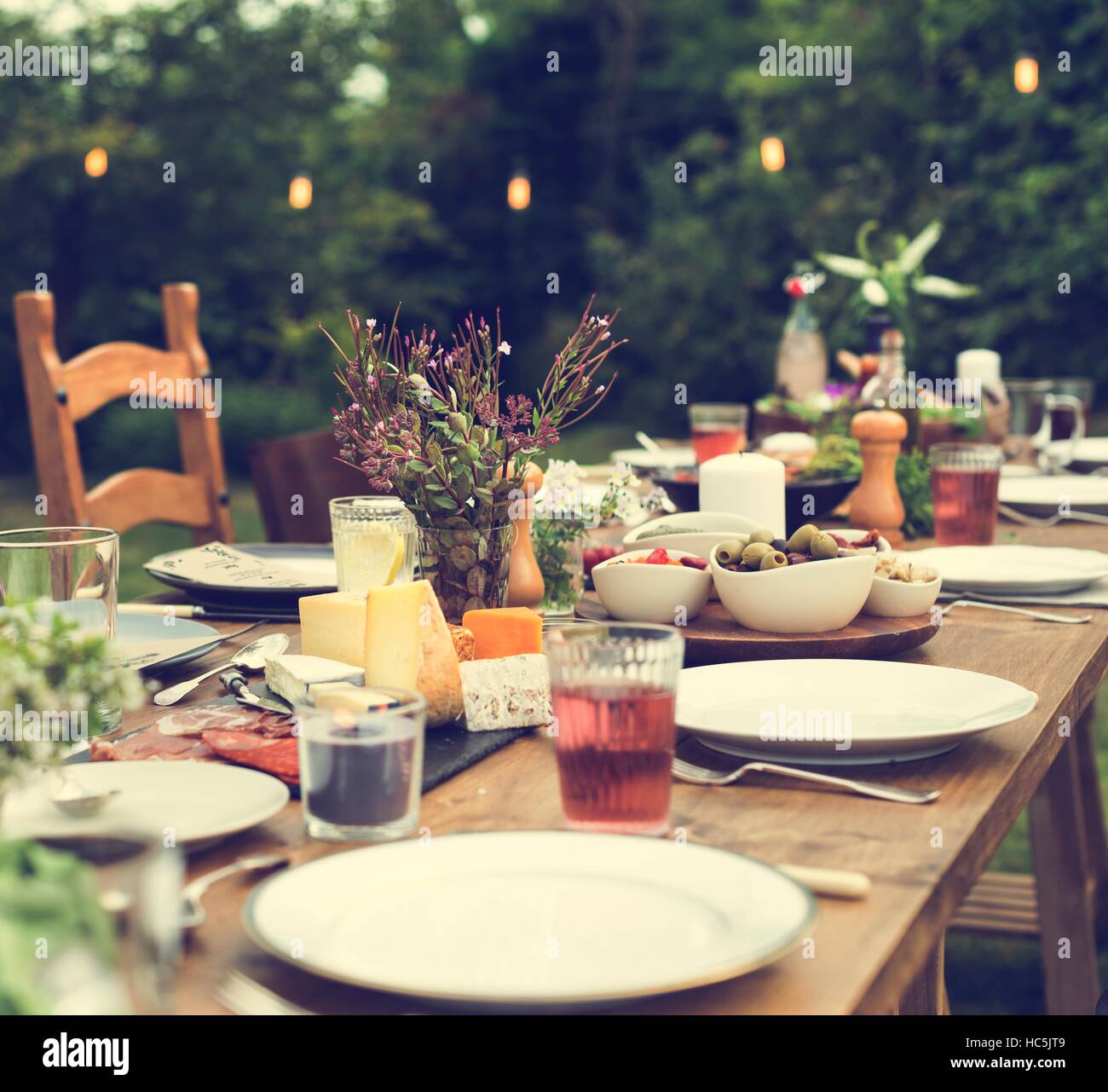 Table Dishware Decor Dinner Concept Stock Photo - Alamy