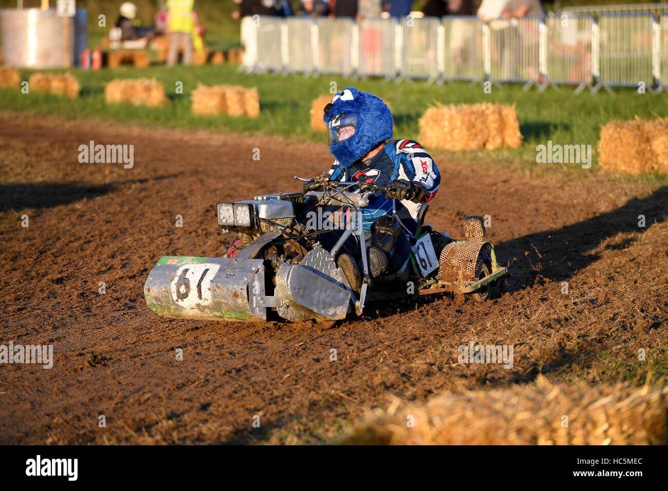 The British Lawn Mower Racing Association 12 Hour lawn mower race in ...