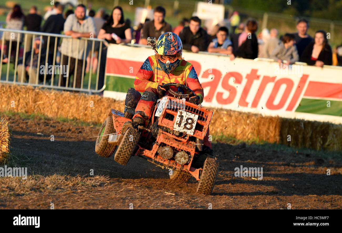 The British Lawn Mower Racing Association 12 Hour lawn mower race in ...