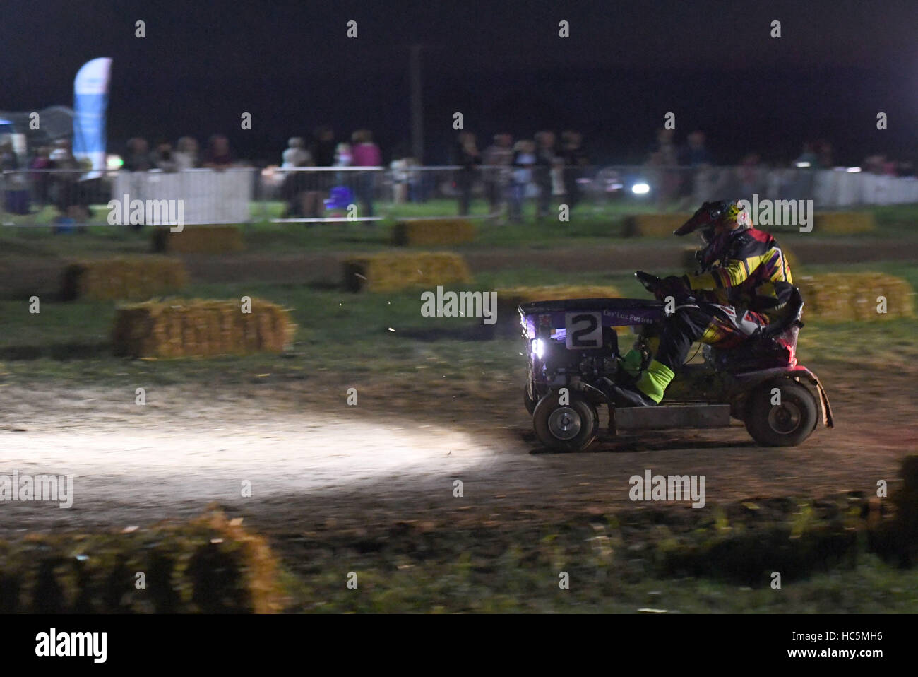The British Lawn Mower Racing Association 12 Hour lawn mower race in ...