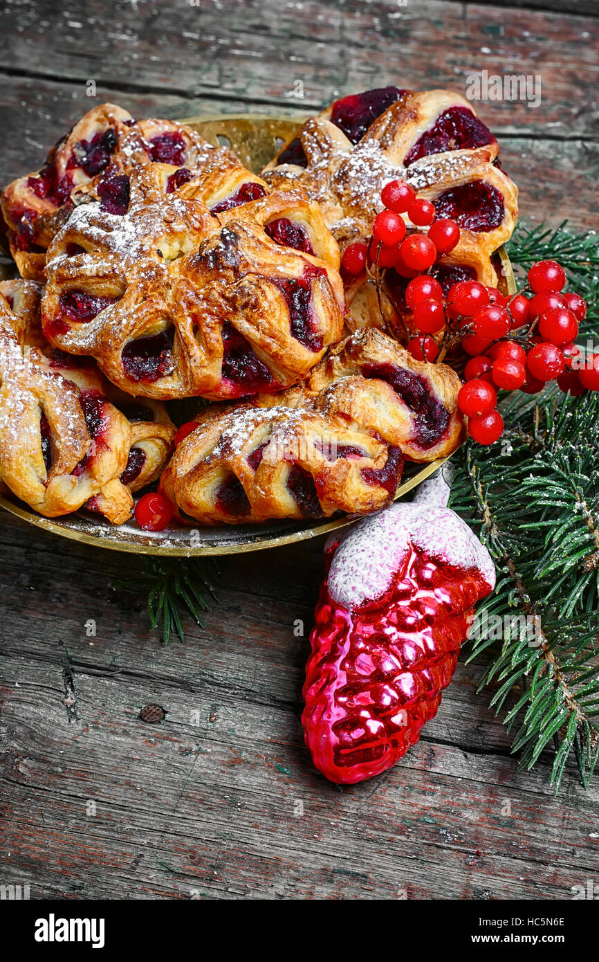 Christmas bun hi-res stock photography and images - Alamy