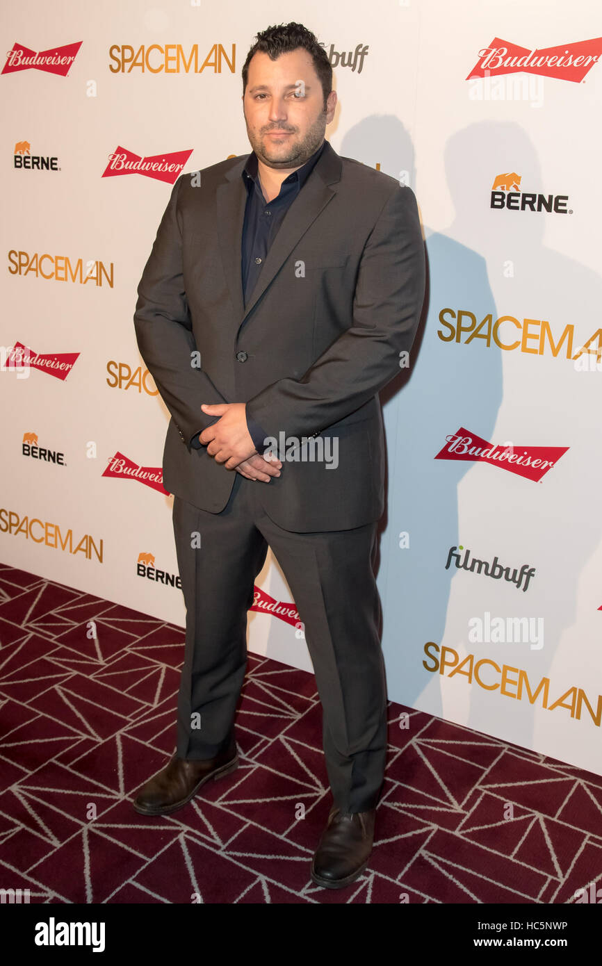 Brett Rapkin attending the premiere of Orion Pictures' 'Spaceman' at ...