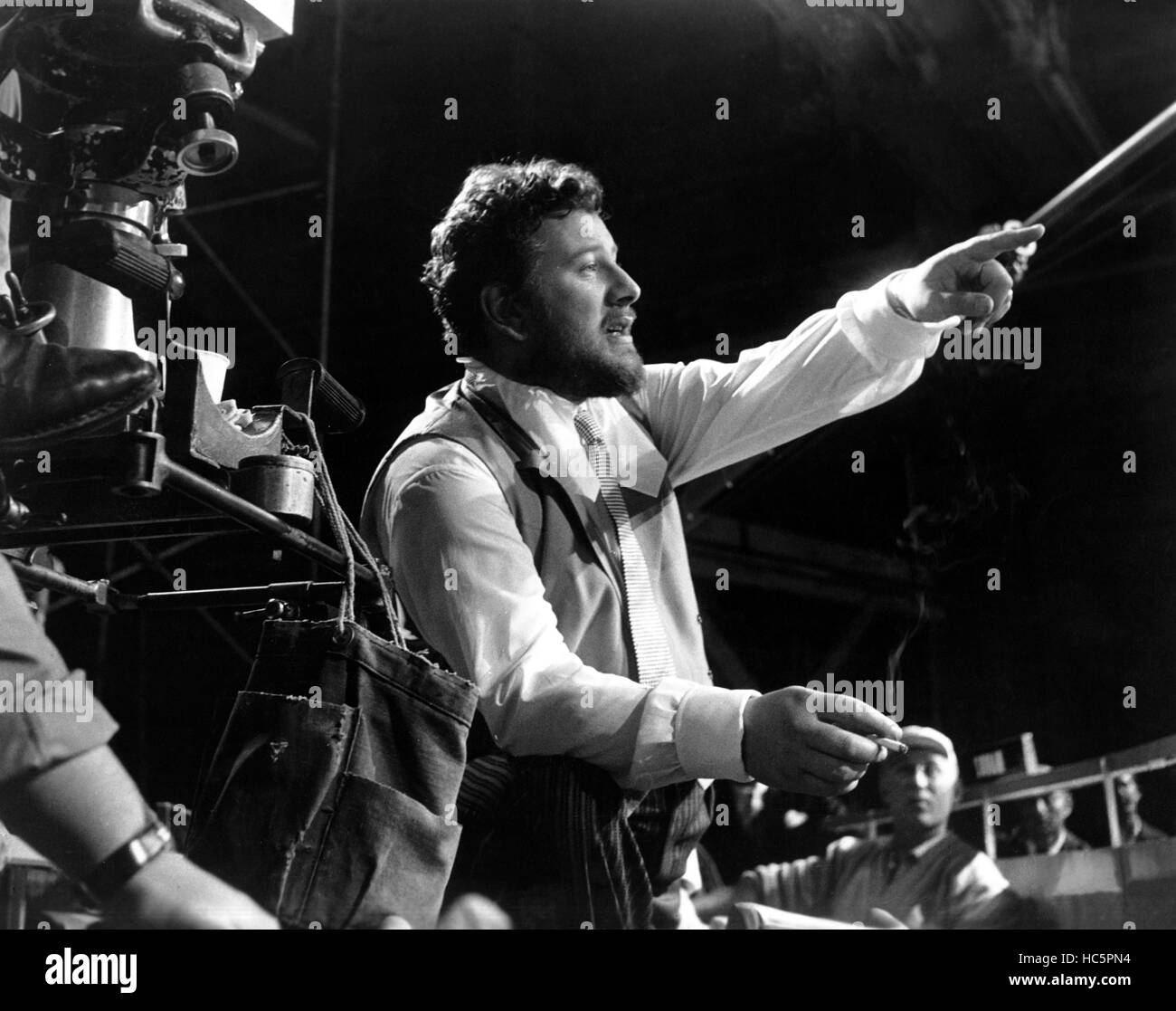 ROMANOFF AND JULIET, Peter Ustinov directing, 1961 Stock Photo - Alamy