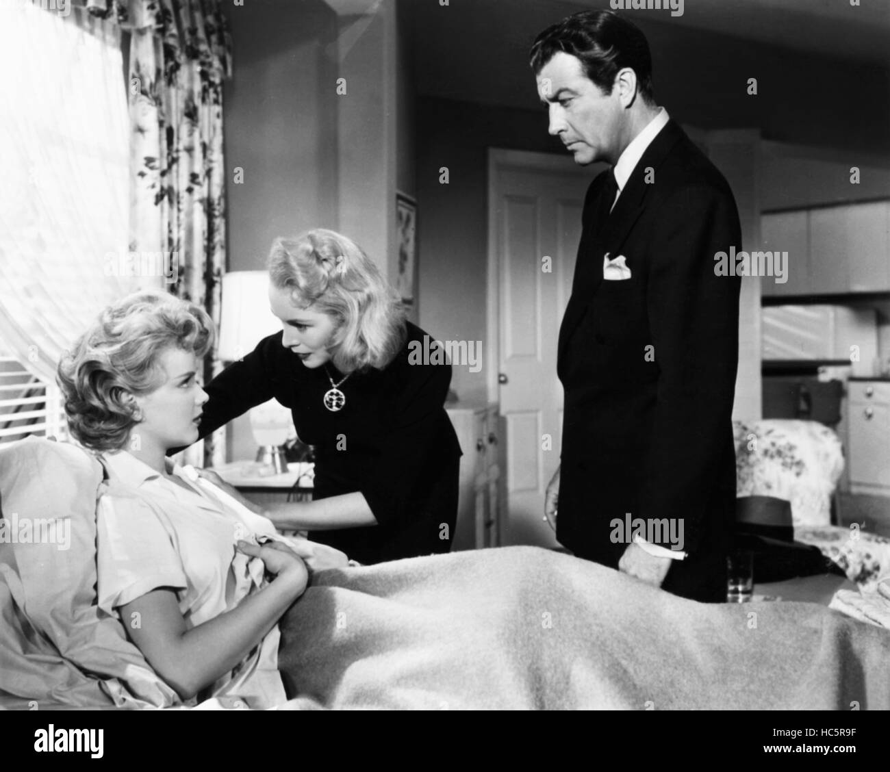 ROGUE COP, from left, Anne Francis, Janet Leigh, Robert Taylor, 1954 ...